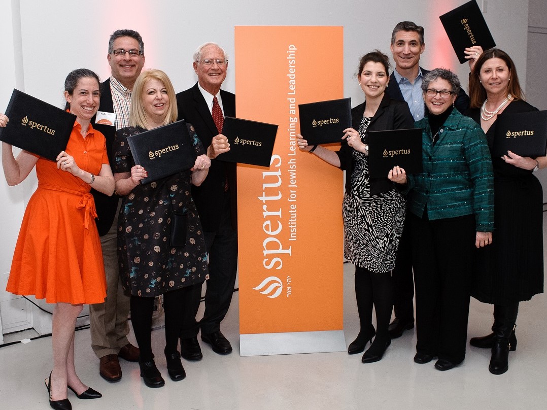 Degrees & Certificates - Spertus Institute